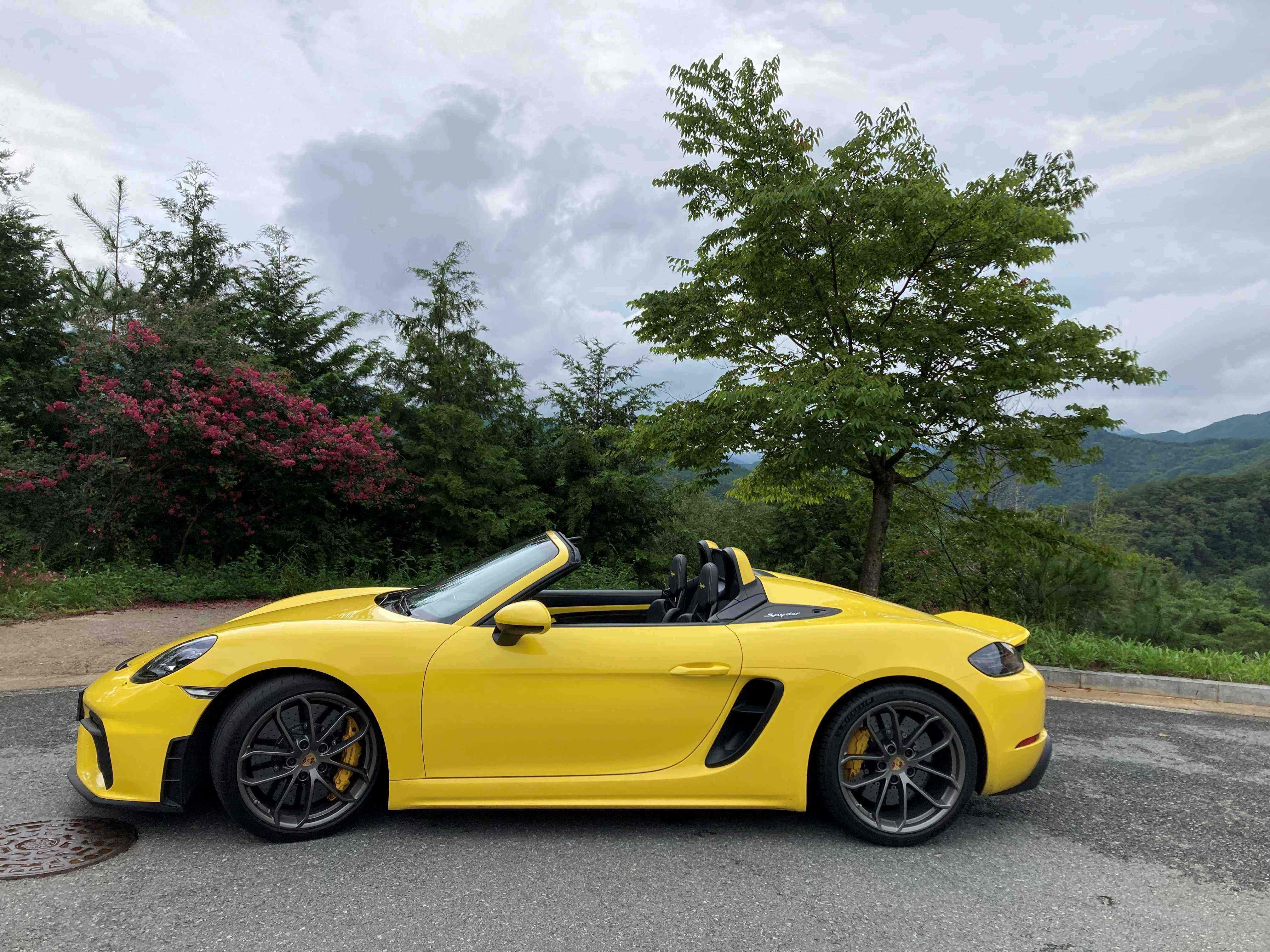 Album - 718 Spyder 1