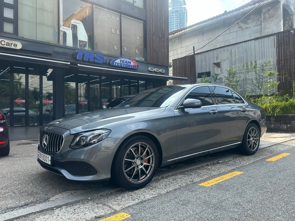Cars for Sale - 벤츠 W213 E300 4Matic 2018년식(TRS위탁판매)