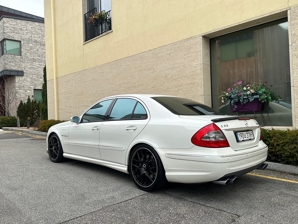 Cars for Sale - 벤츠 W211 E55 AMG 2005년식